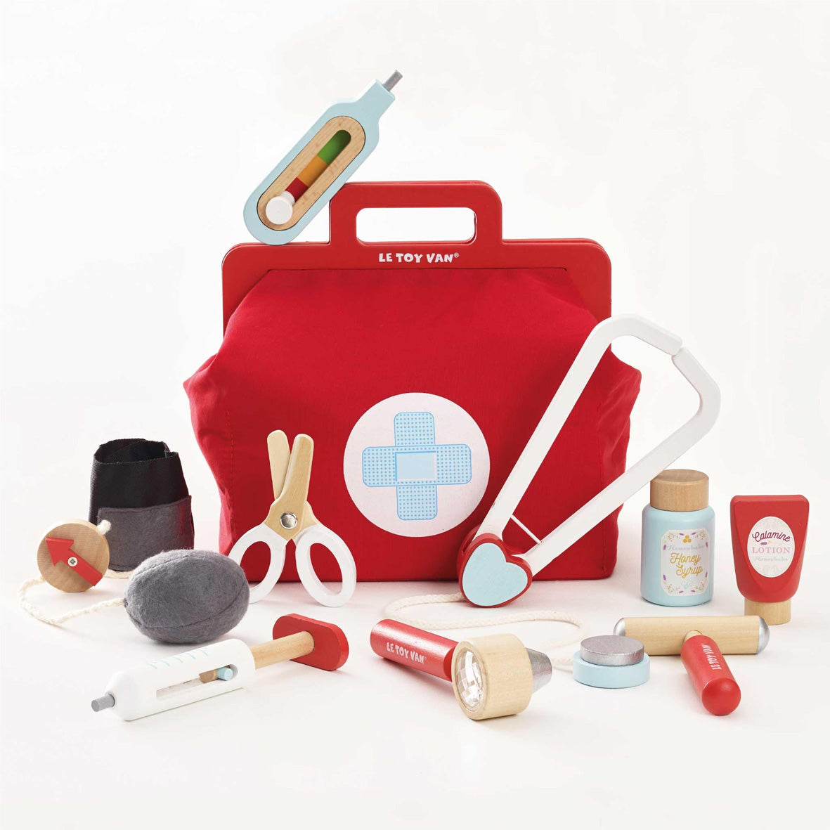 Wooden Doctors Kit | Le Toy Van – Playdreamers